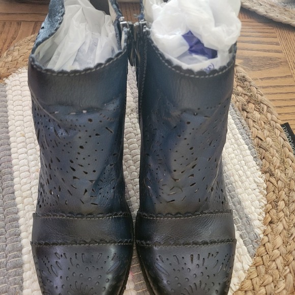 Spring Step | Shoes | Lartiste Spring Step Bao Boots | Poshmark
